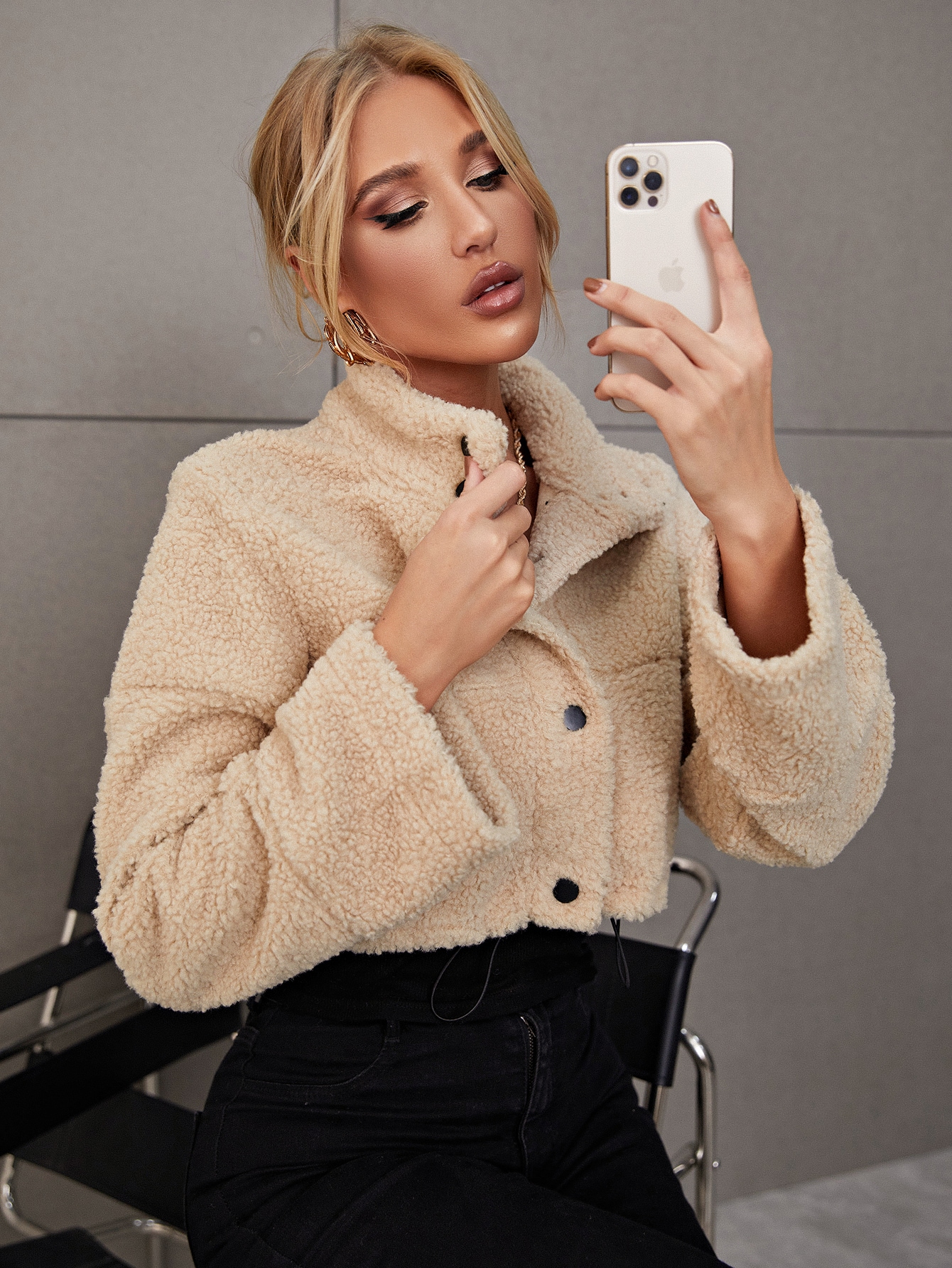 Drawstring Hem Drop Shoulder Crop Teddy Jacket