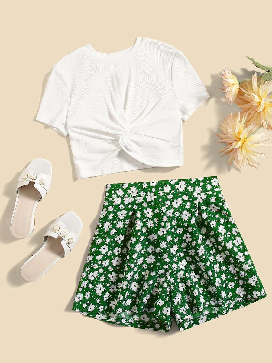 Shein Girls Twist Front Tee & Ditsy Floral Shorts Set | Shein Uk