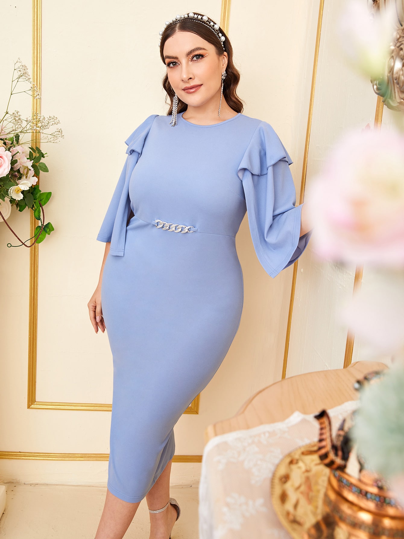 Shein Plus Cloak Sleeve Chain Detail Split Hem Pencil Dress