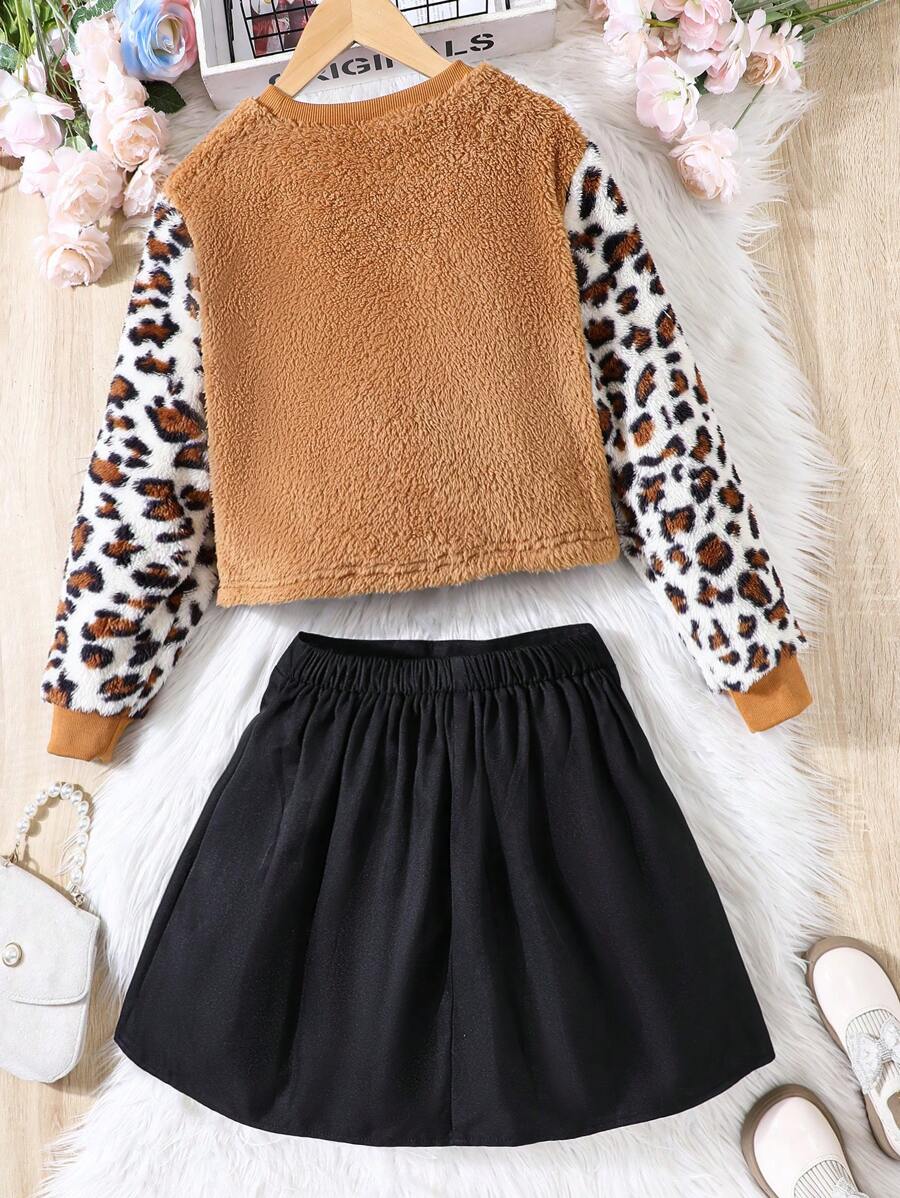 SHEIN Chica preadolescente con patrón de leopardo Pullover teddy & Falda fruncido | Moda de ...