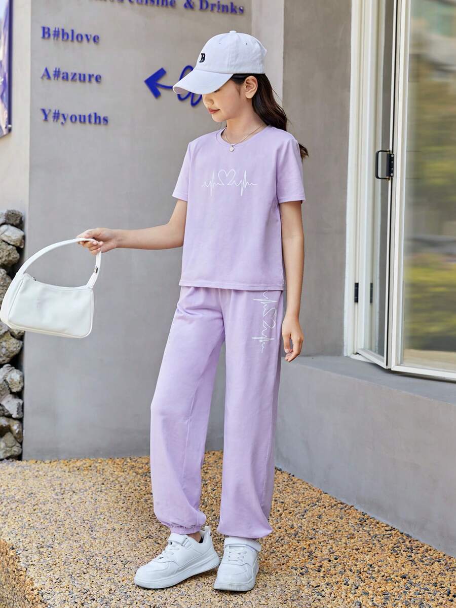 SHEIN Kids EVRYDAY Tween Girl Loose Fit Sweater With Hearts Design Round Neckline And Wide Leg ...