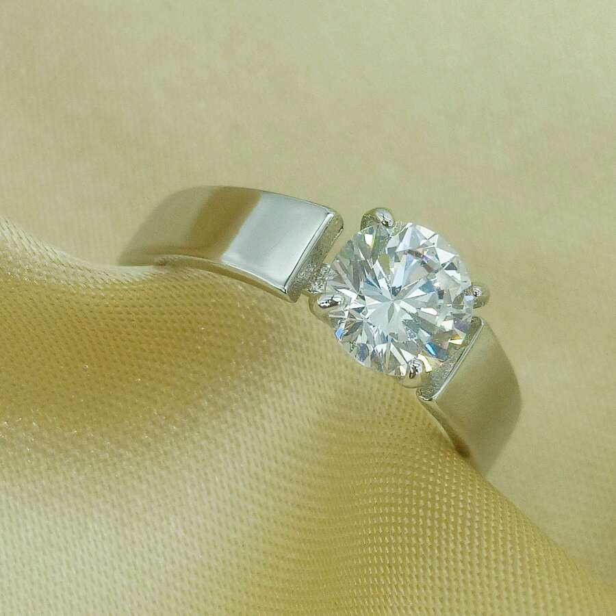 1 szt Klasyczny Atmosfera Prosty S925 Pełnowartościowe srebro 5A 6.0mm Osiem Serce Osiem Strzały ...