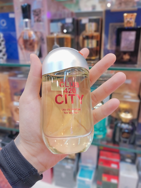 Perfume Club 420 City Edp 100ml Linn Young Feminino Compatível com 212 ...
