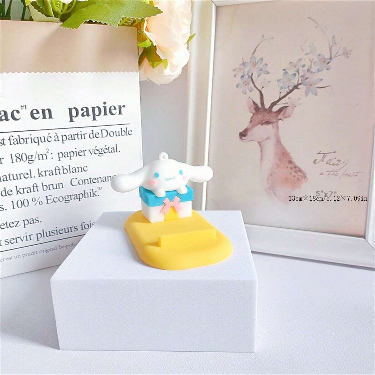 Kuromi Cute Stand, 3D Figurine Slouchy Desk Phone Holder Base, Creative ...