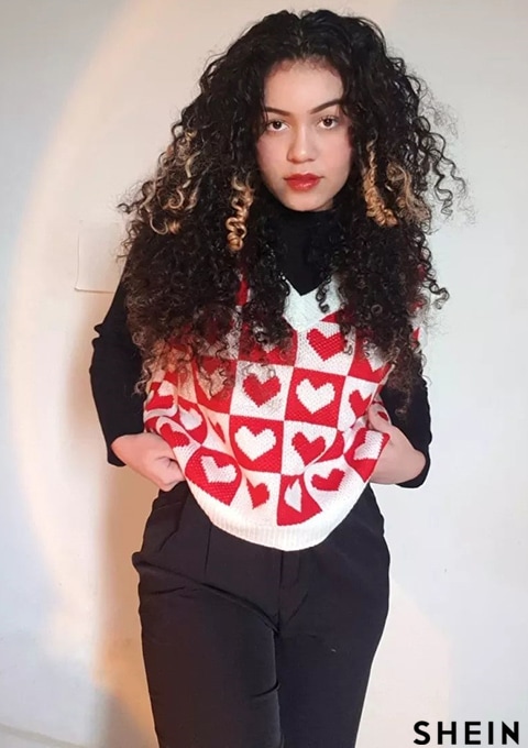 SHEIN Qutie Heart & Checker Pattern Sweater Vest | SHEIN UK