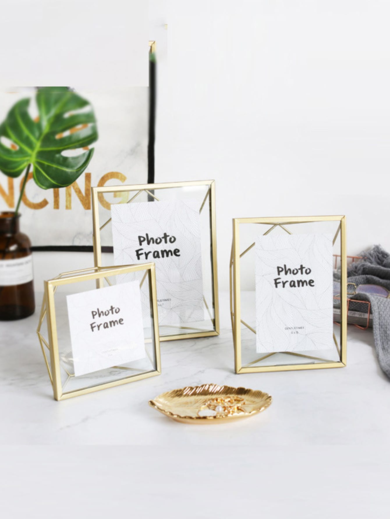 1pc Metal Geometric Photo Frame