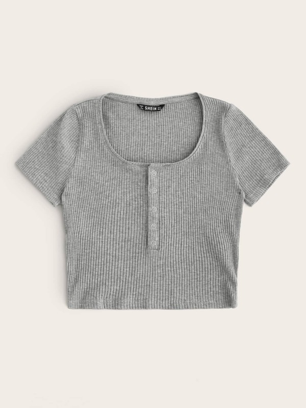 Shein Ezwear Top Corto Tejido De Canalé Con Botón Delantero Moda De