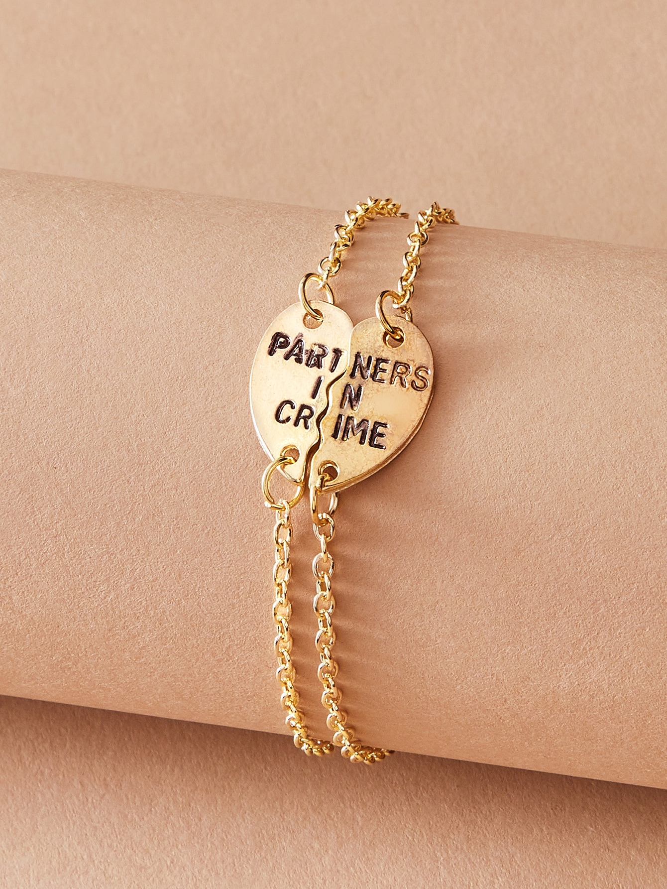 2pcs Half Heart Decor Bracelet