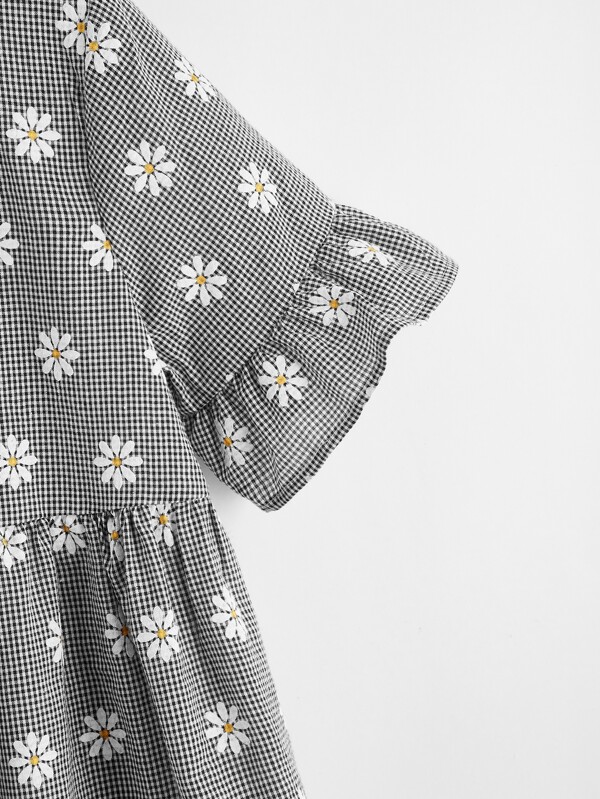 SHEIN Qutie Daisy Embroidered Ruffle Cuff and Hem Buffalo Plaid Top ...