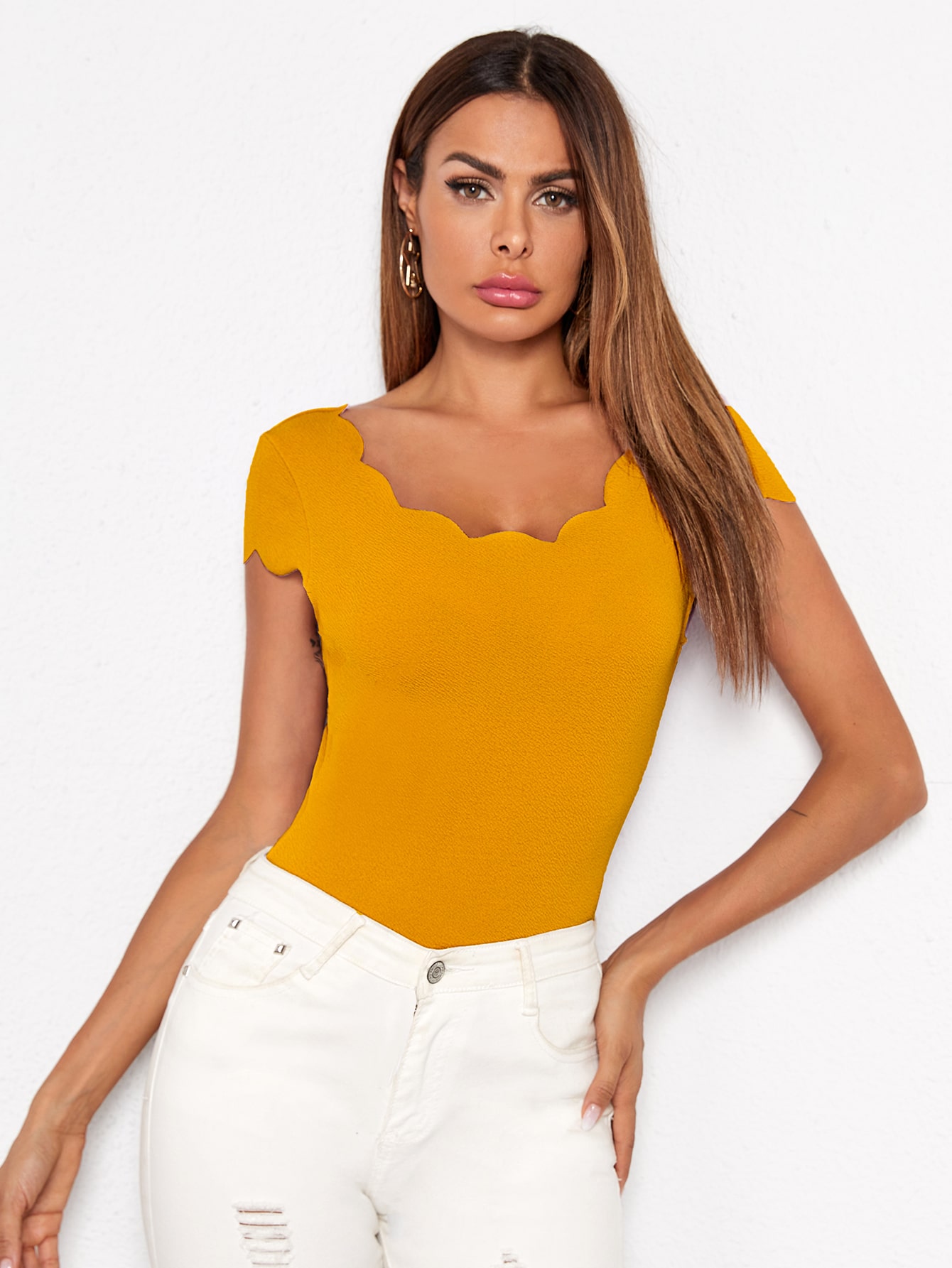 Scallop Trim Top