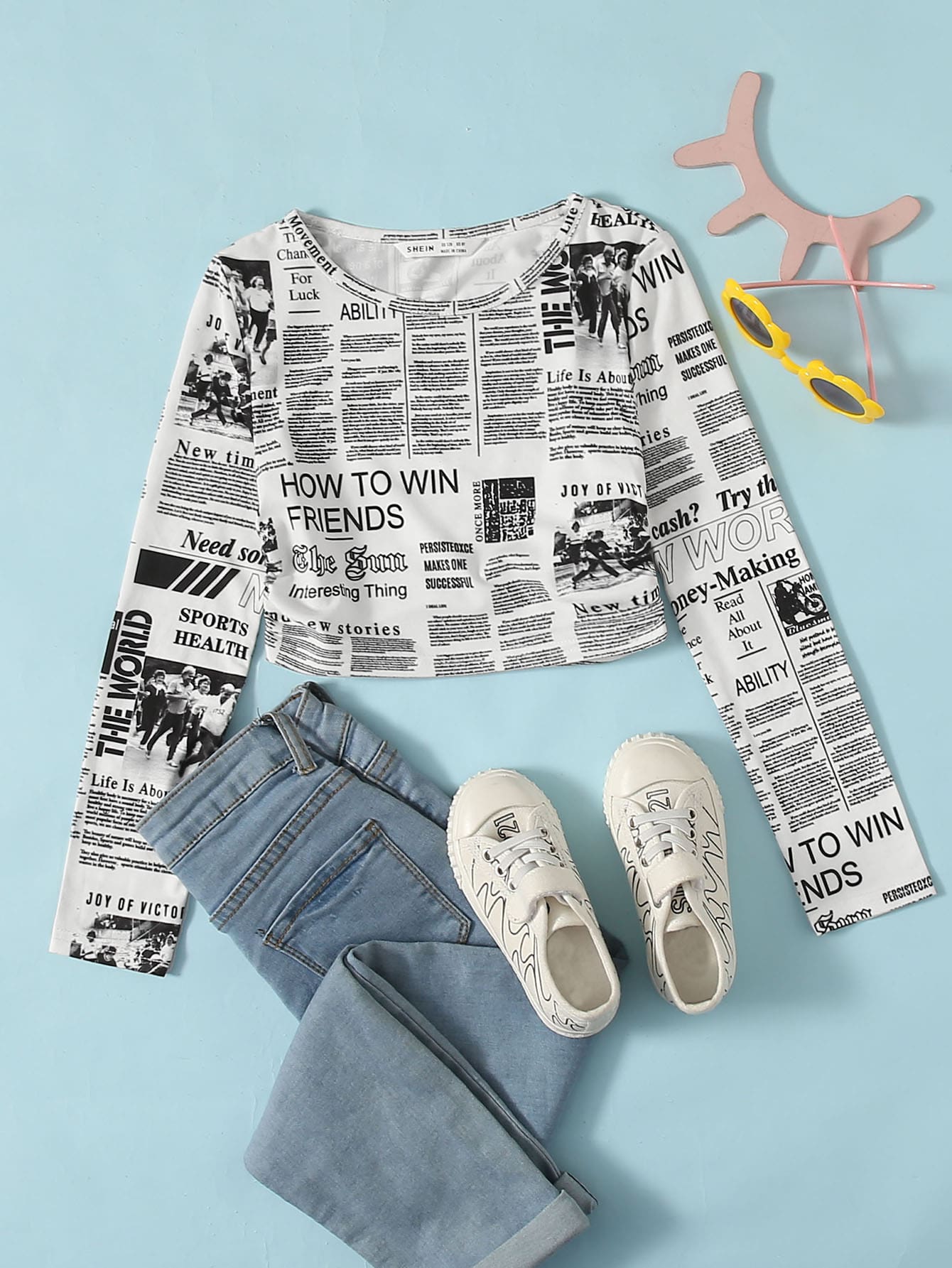 SHEIN Kids Y2Kool Tween Girl Newspaper Print Crop Tee | SHEIN UK