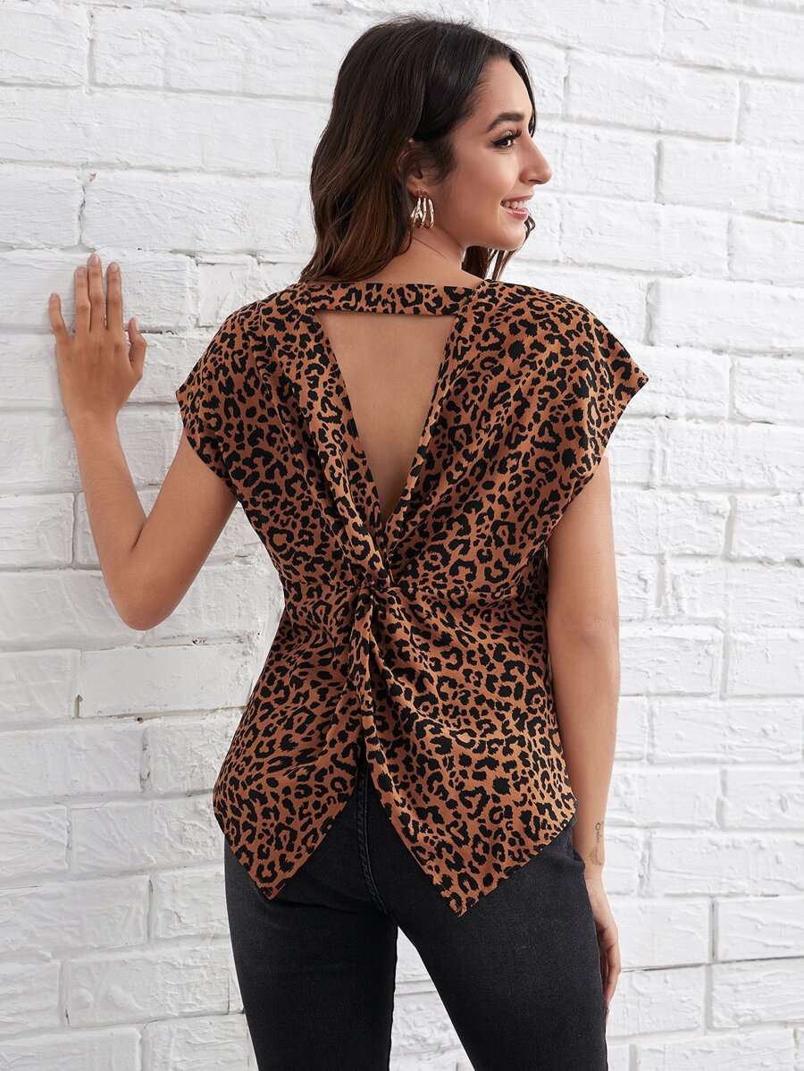 SHEIN Clasi Cutout Twist Back Leopard Top | SHEIN USA