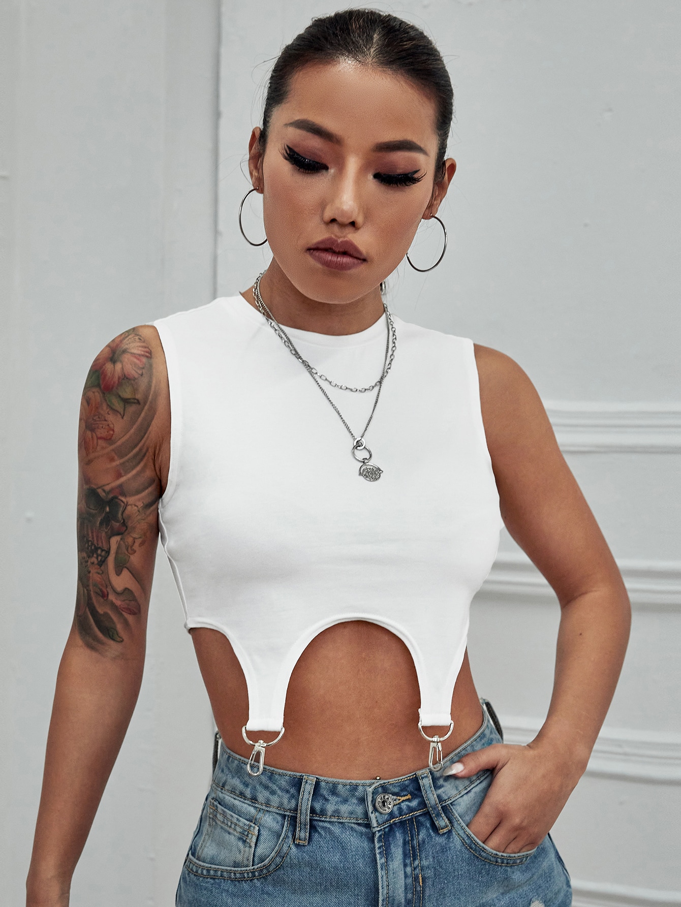 Ring Detail Asymmetrical Hem Tank Top