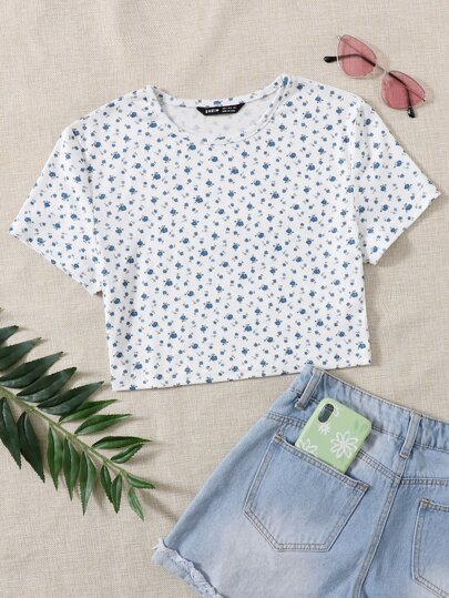 SHEIN Ditsy Floral Crop Tee | SHEIN USA