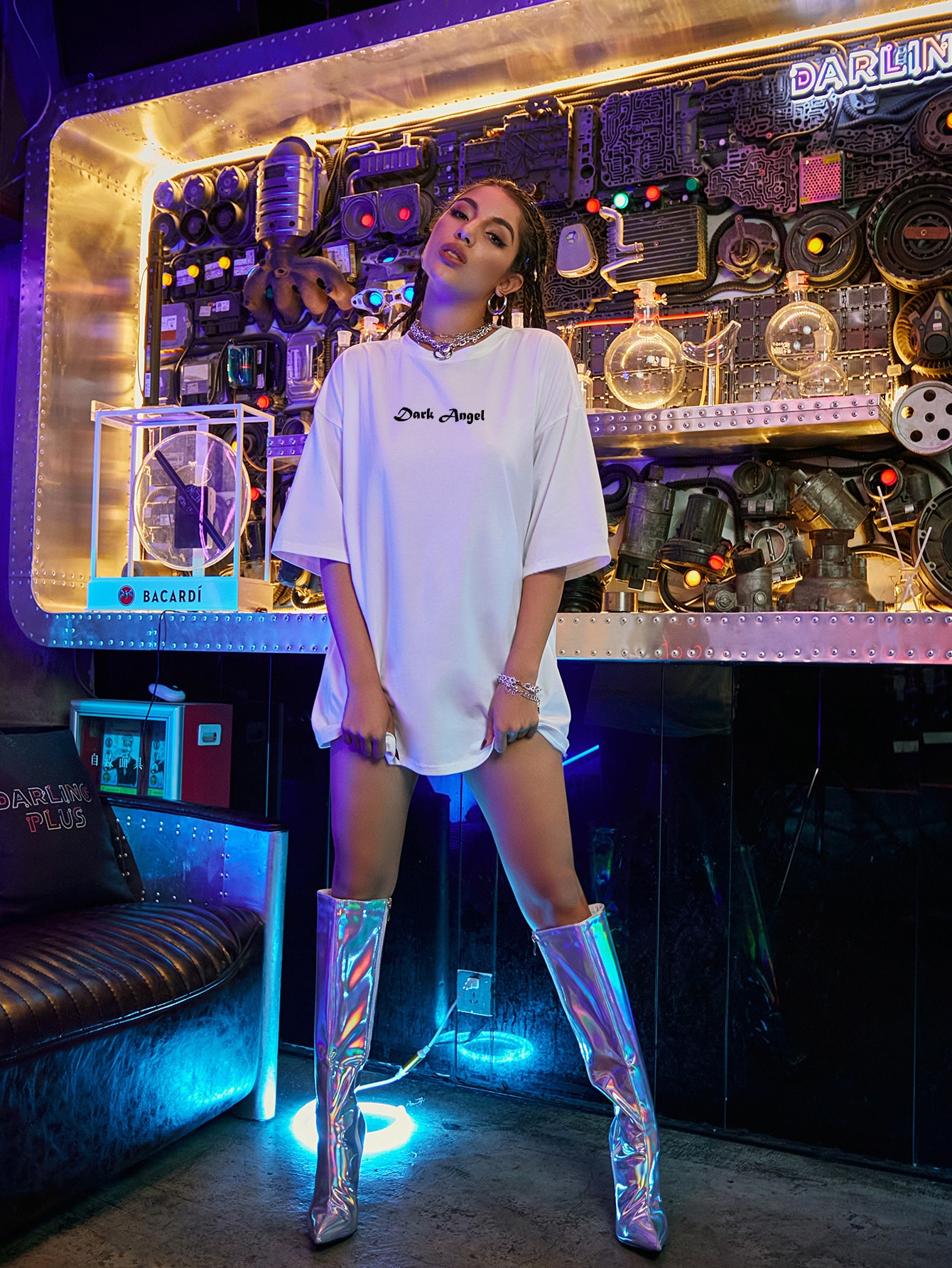 Shein Coolane Camiseta Amplia Con Estampado De Alas Y Letra De Hombros