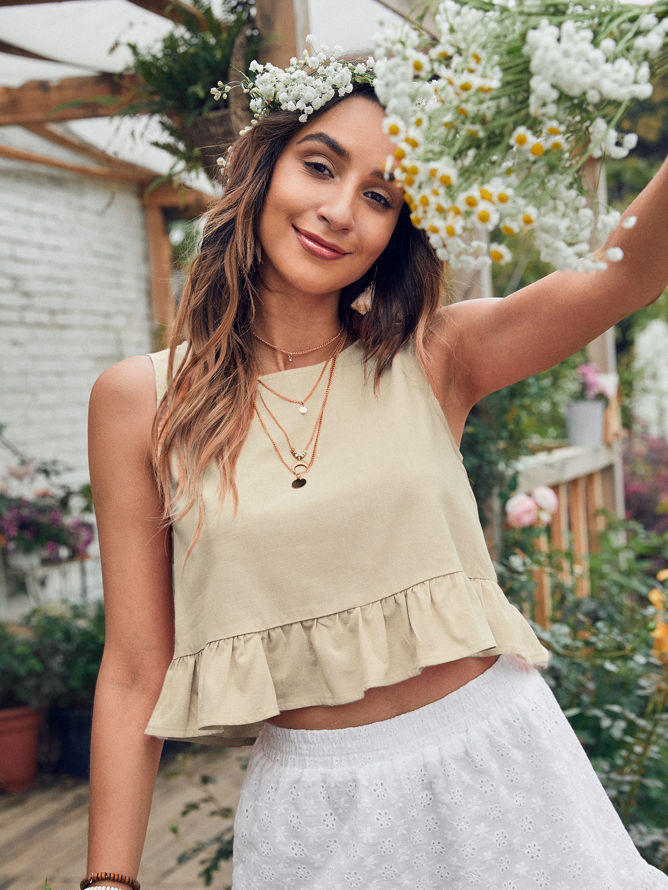 Solid Ruffle Hem Top