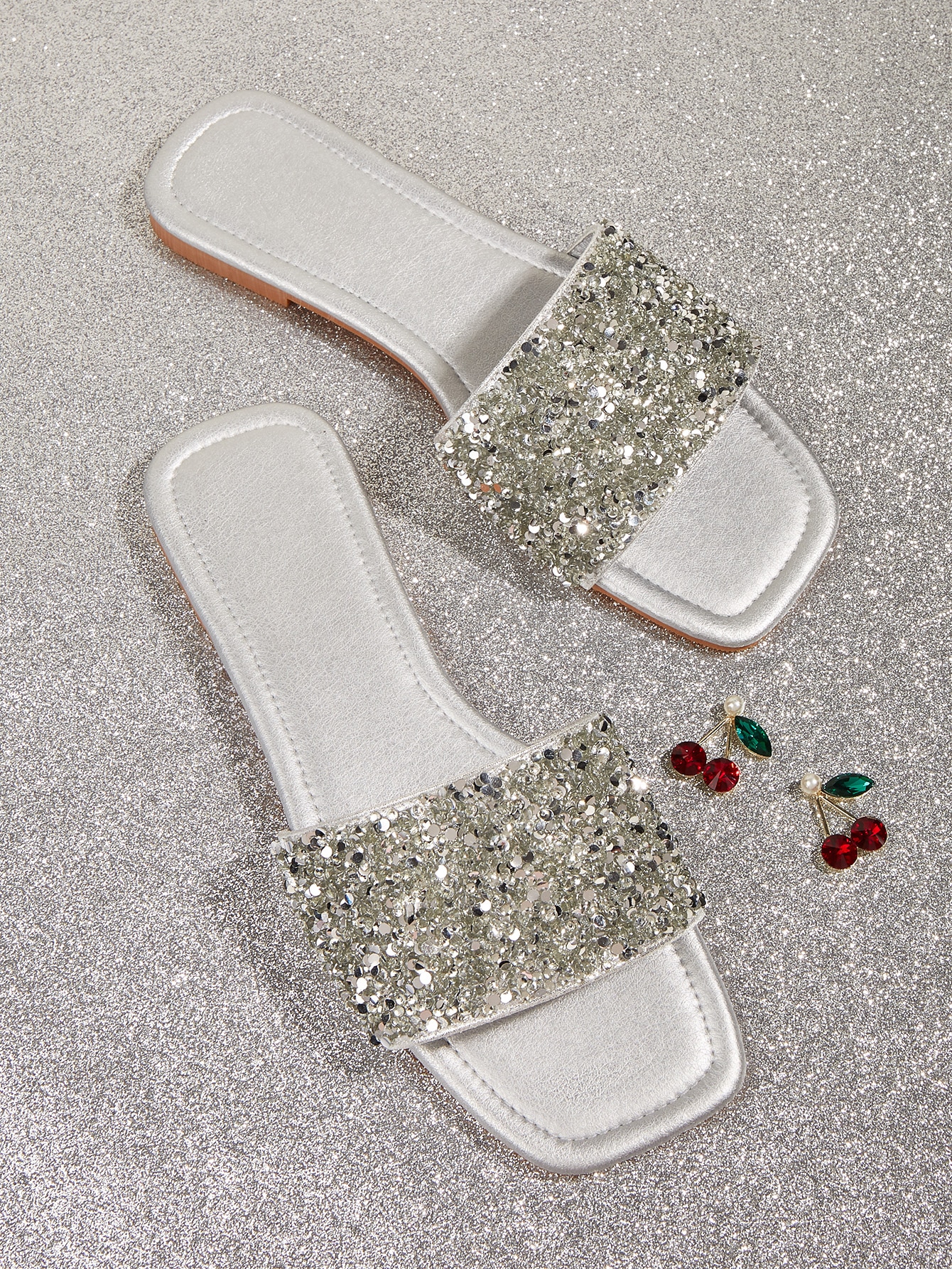 Metallic Glitter Decor Slide Sandals