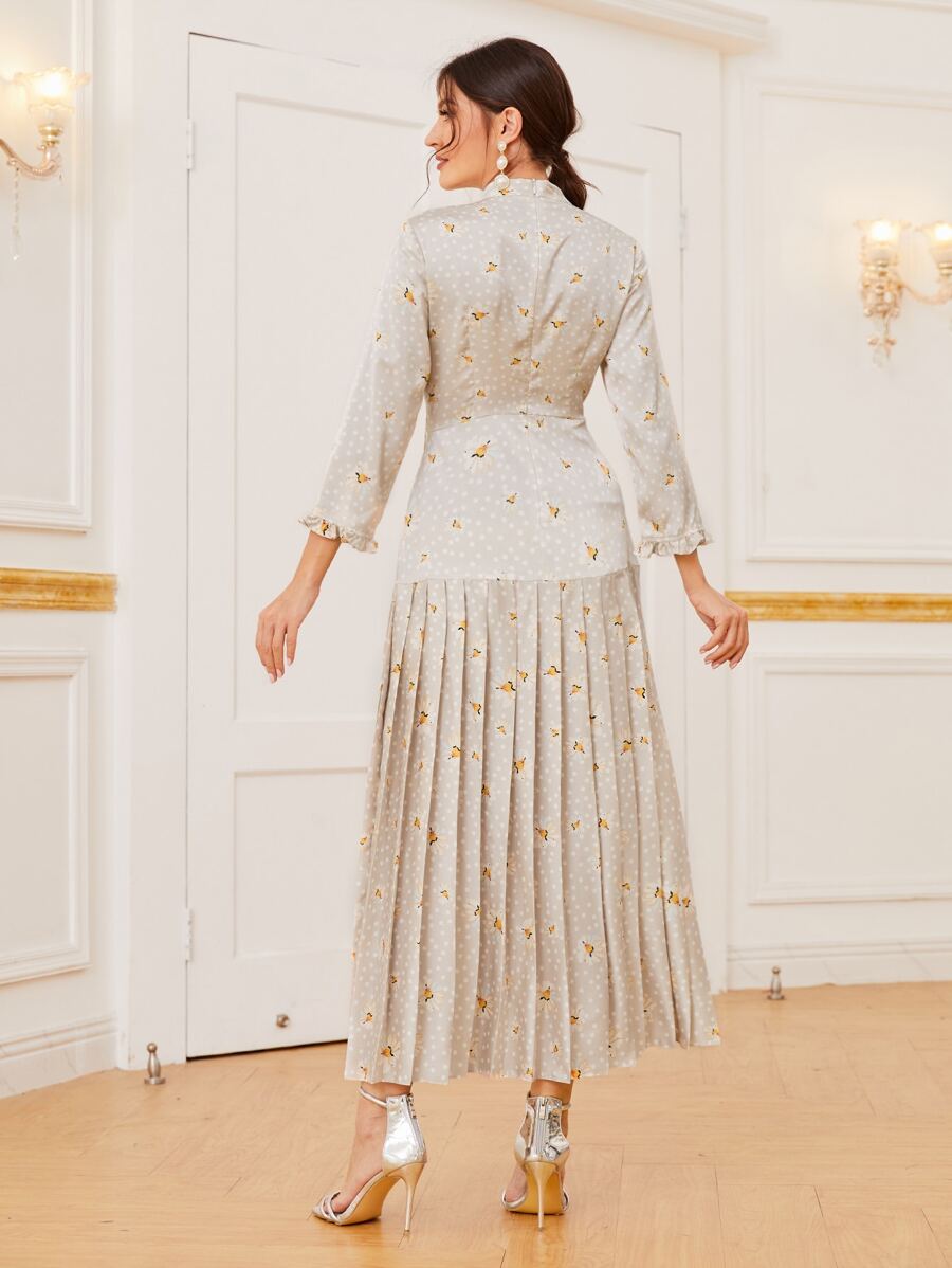 SHEIN Modely Polka Dot & Floral Print Flounce Sleeve Pleated Hem Buckle Belted Dress | SHEIN USA