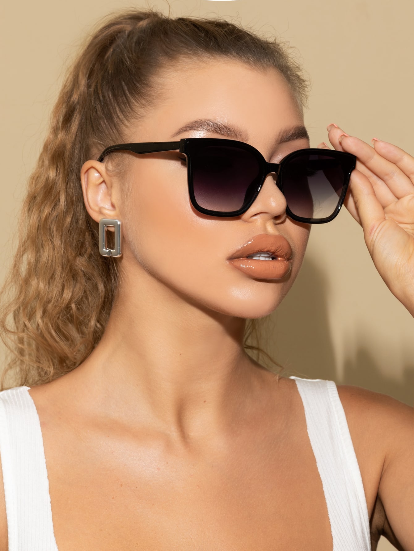 1pair Simple Sunglasses