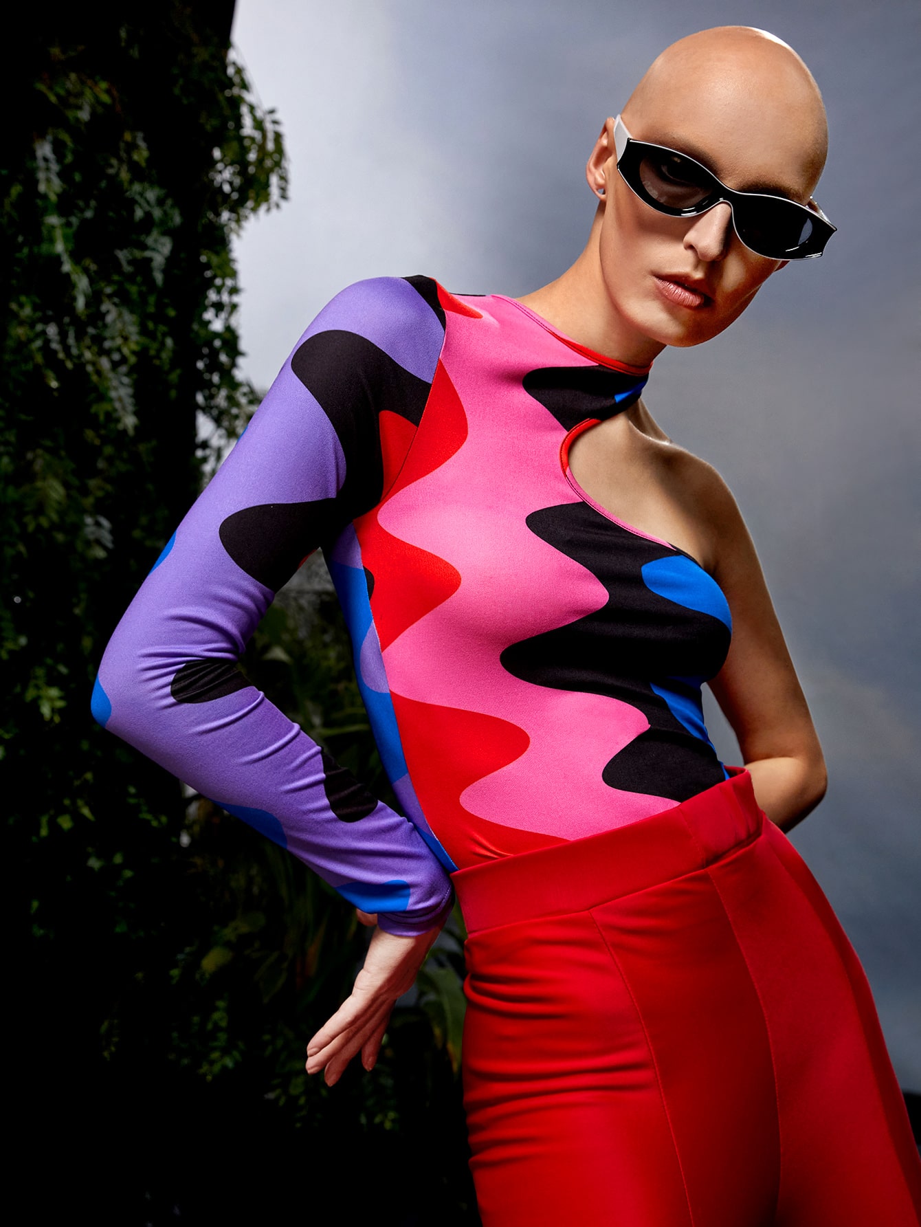 Elisa Arienti Color Block Asymmetrical Neck Tee | SHEIN USA