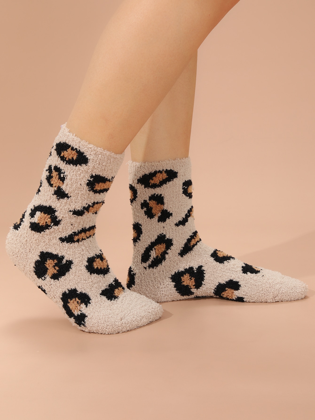 Leopard Print Fuzzy Socks