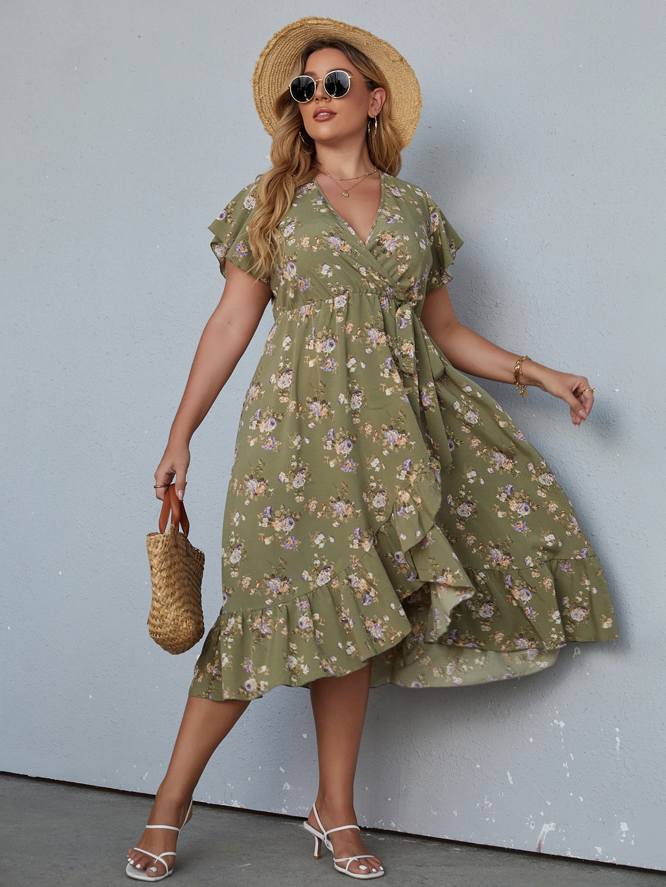 SHEIN VCAY Plus Allover Floral Print Knot Side Wrap Dress | SHEIN USA