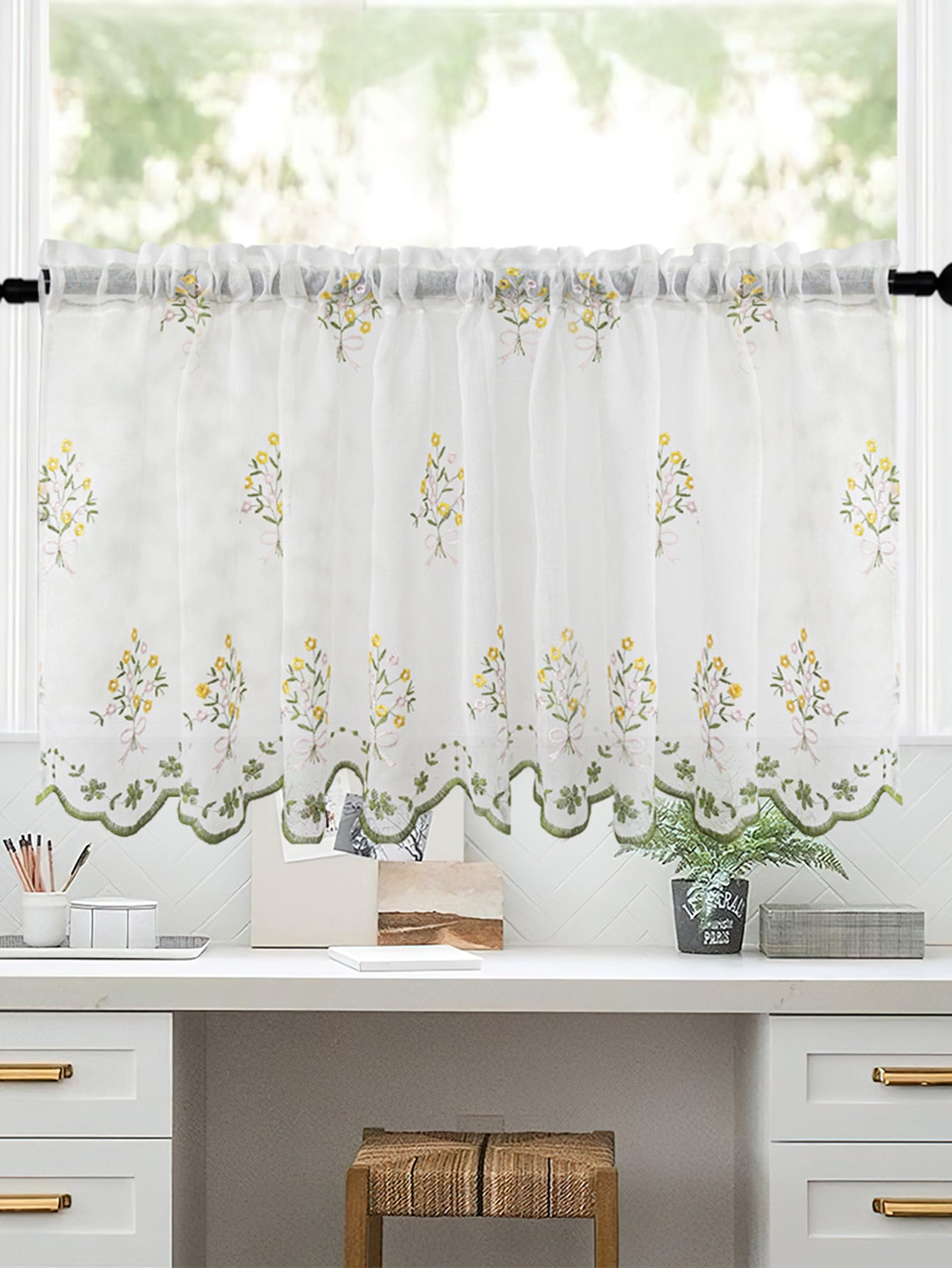 Flower Embroidery Lace Valance