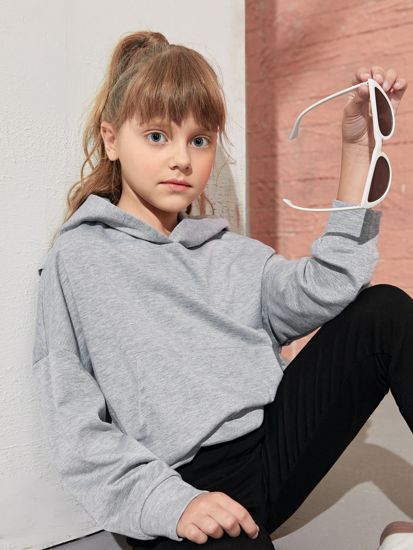 SHEIN Kids EVRYDAY Girls Asymmetrical Back Drop Shoulder Kangaroo ...