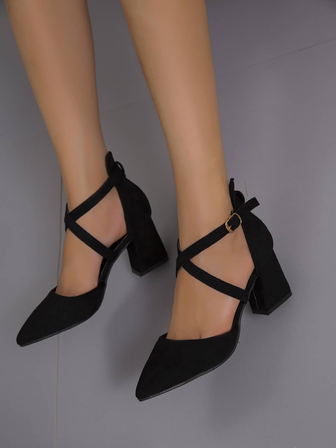 Women Faux Suede Minimalist Cross Strap Chunky Pumps | SHEIN