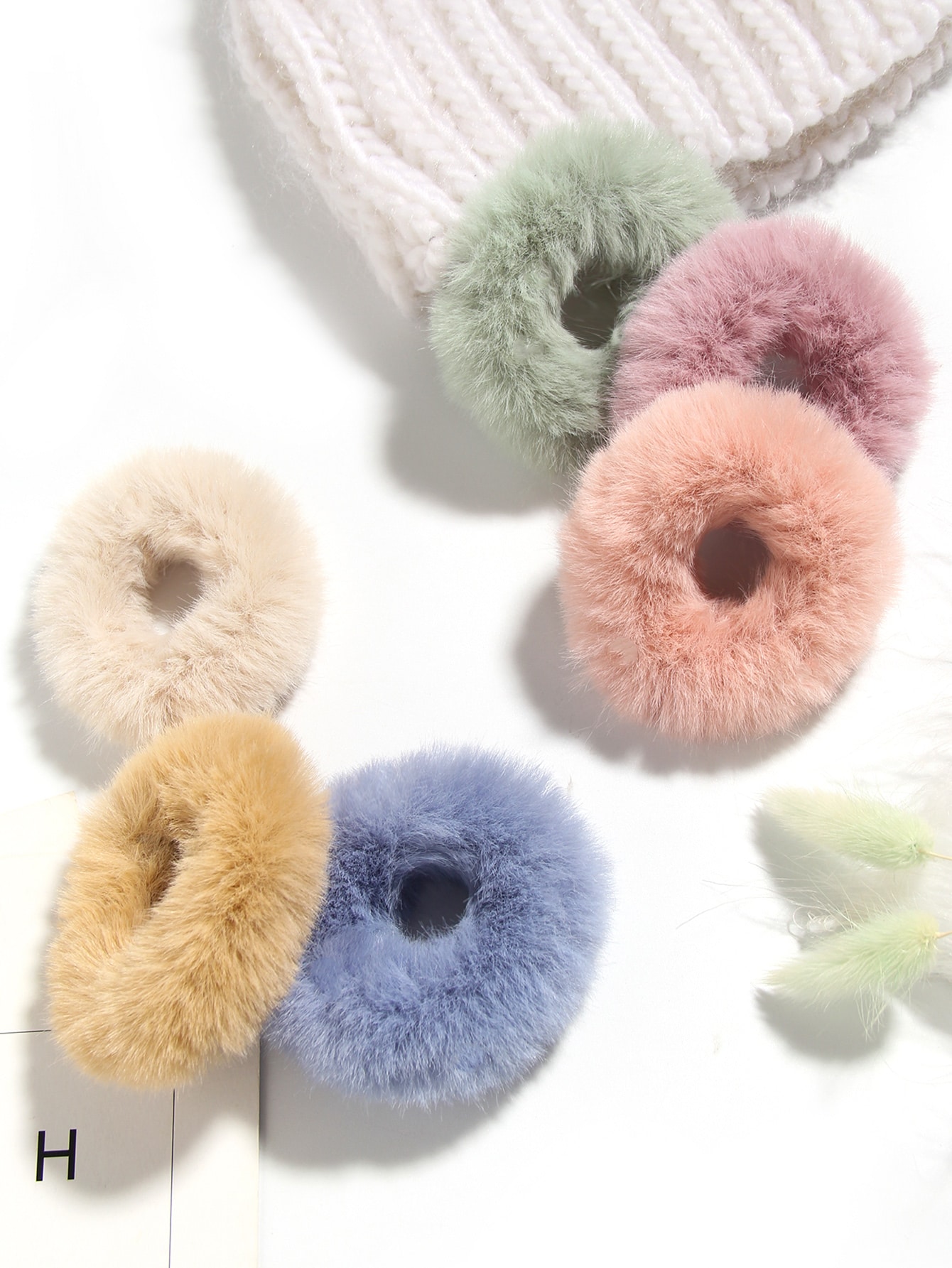6pcs Solid Fuzzy Scrunchie