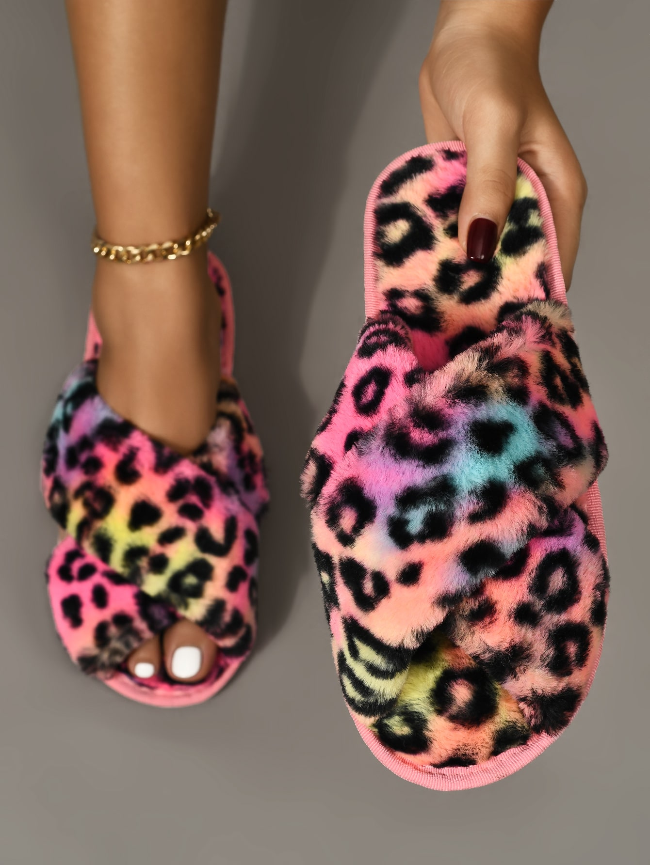 Ombre Leopard Pattern Bedroom Slippers