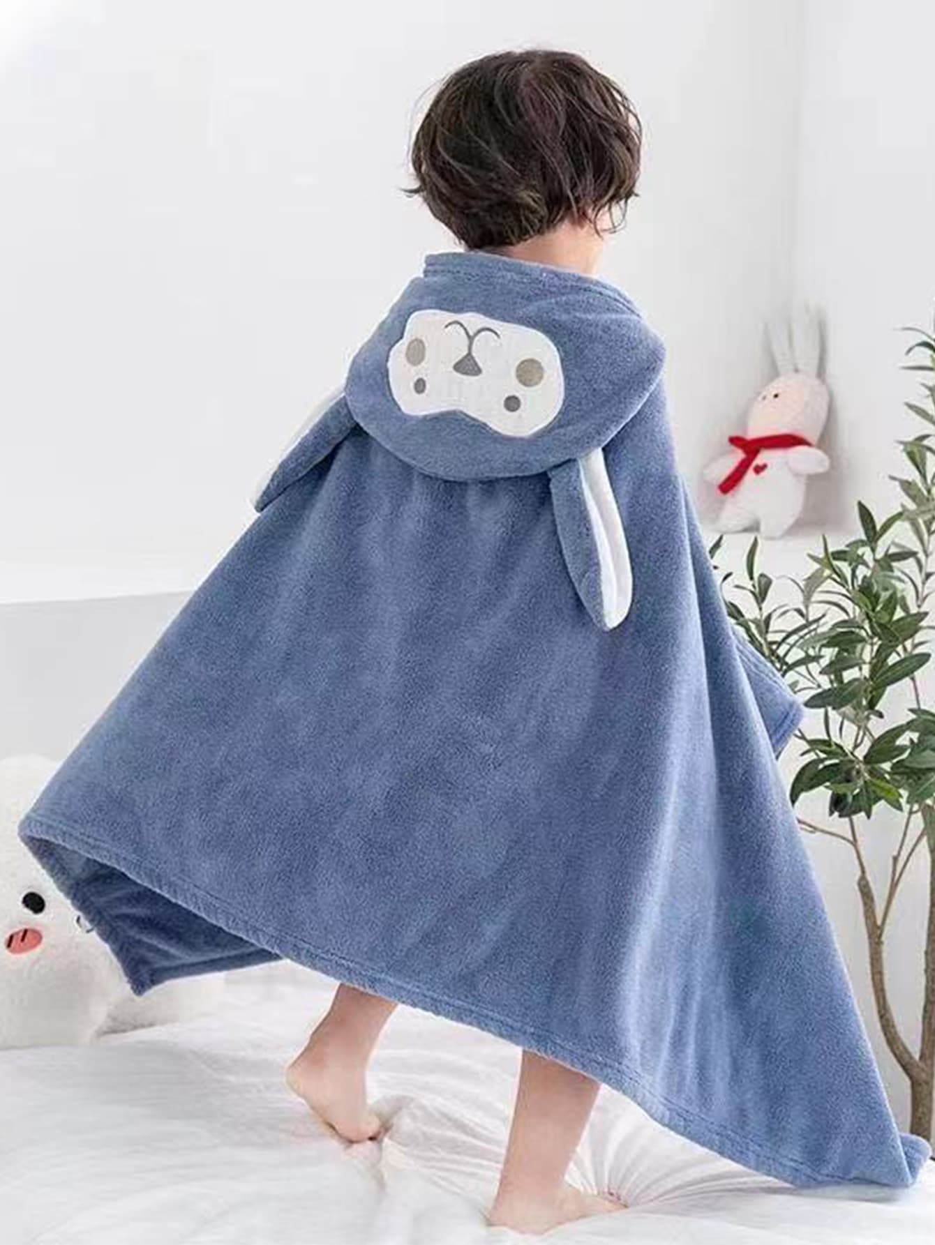 1pc Kids Cartoon Hooded Cloak Bath Towel