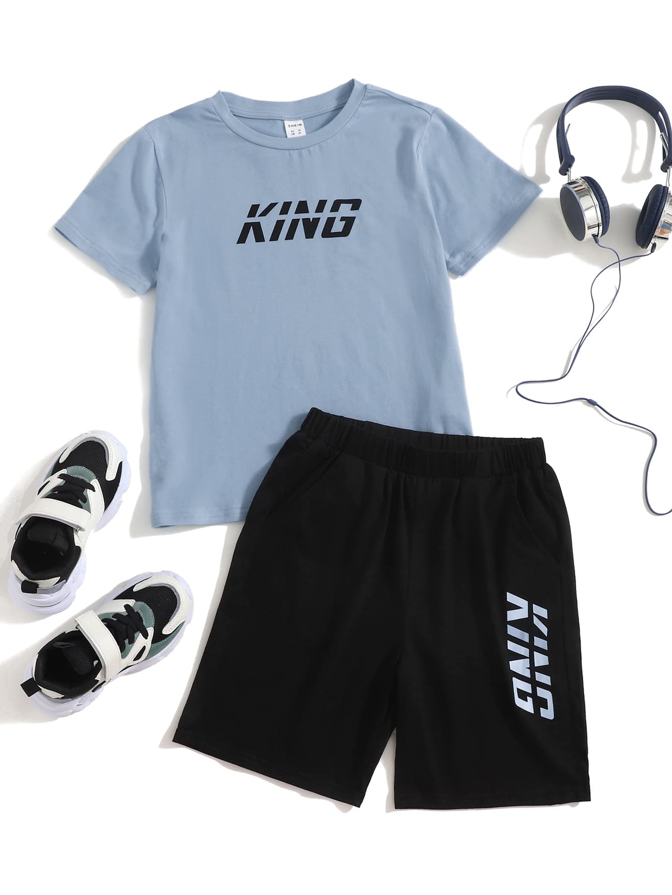 SHEIN Conjunto camiseta con estampado de letra con shorts track