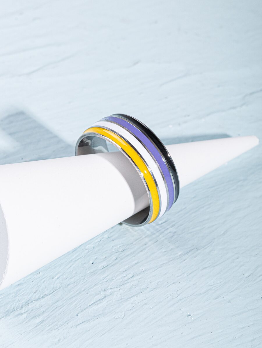 Non-Binary Pattern Ring | SHEIN USA