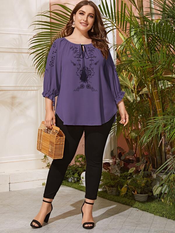 SHEIN Modely Plus Floral Print Tie Neck Drawstring Cuff Blouse | SHEIN USA