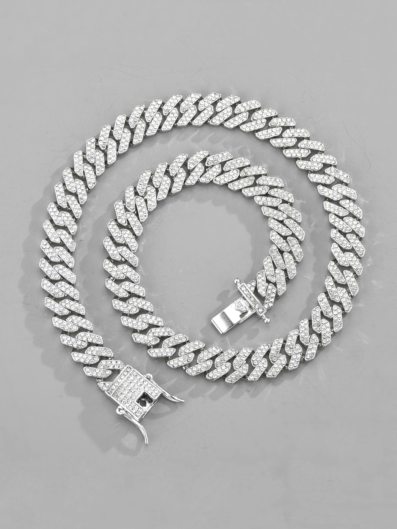 Men Rhinestone Decor Chain Necklace