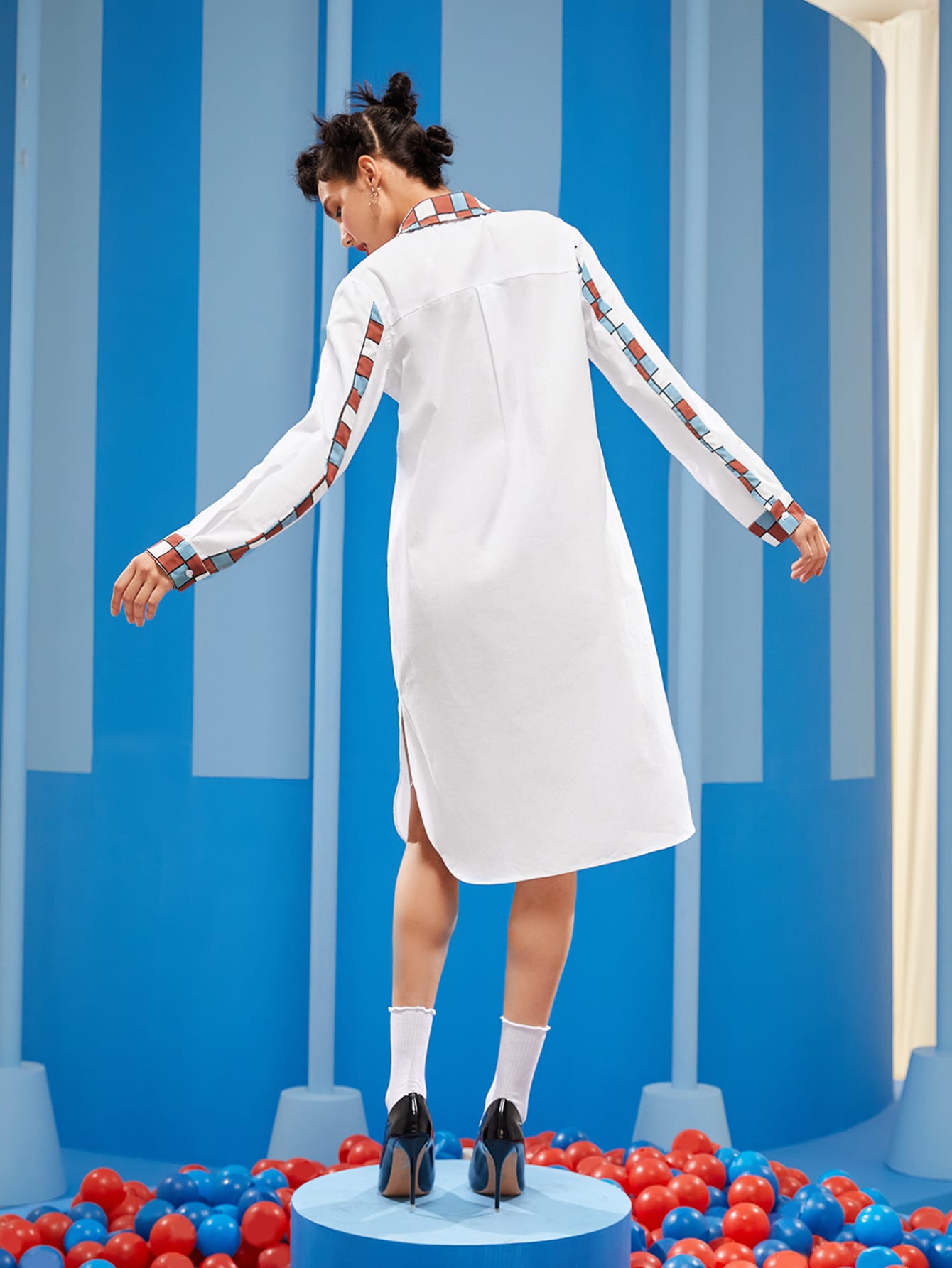 CARSON WONG Vestido camisero de cuadros en contraste ribete con parche ...