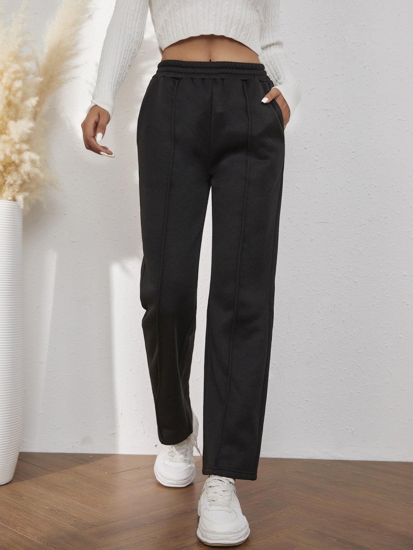 Press Crease Elastic Waist Sweatpants