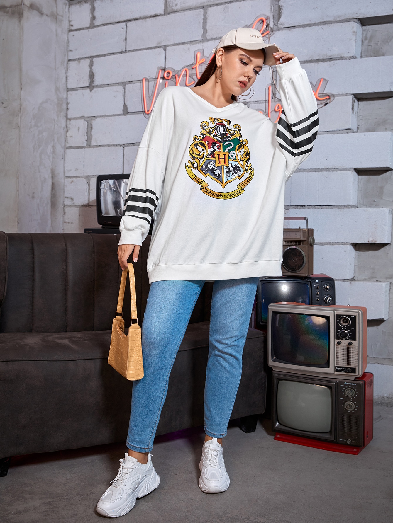 HARRY POTTER X SHEIN Plus Letter & Animal Print Striped Lantern Sleeve ...