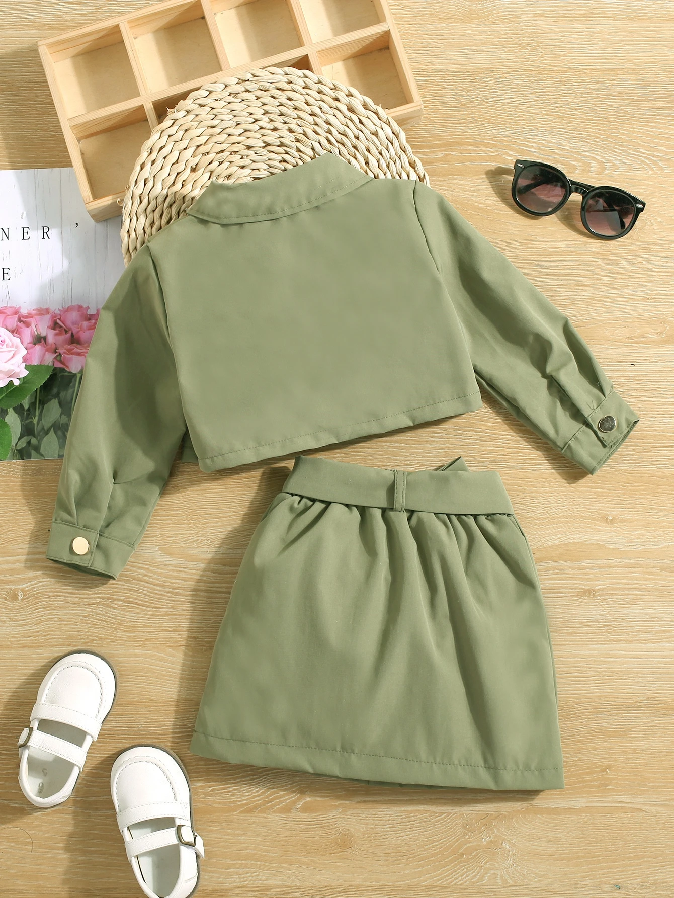 SHEIN Conjunto De Jaqueta Com Detalhe De Aba Para Jovem Menina E Saia ...