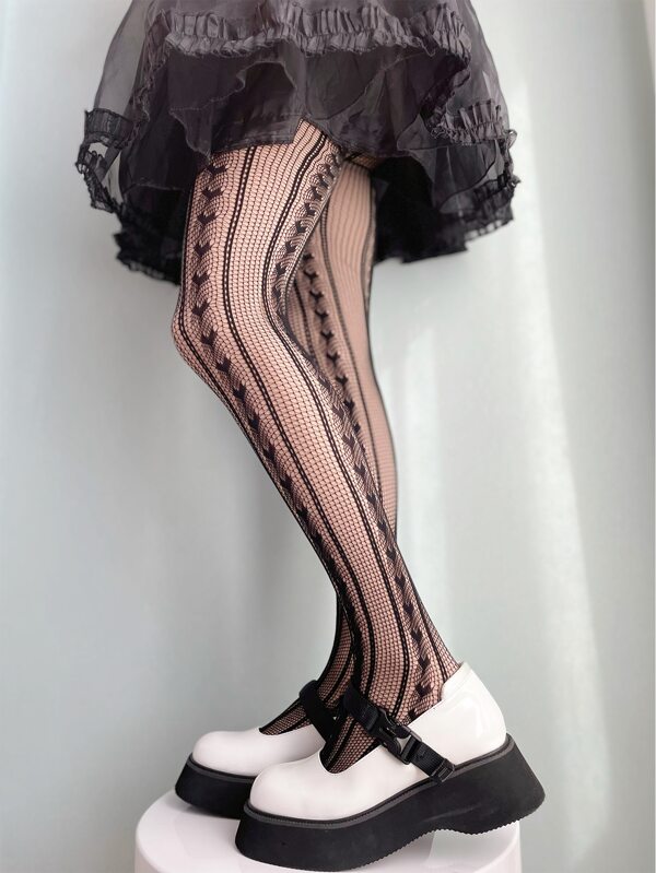 Is That The New Heart Pattern Fishnet Tights ??| ROMWE USA