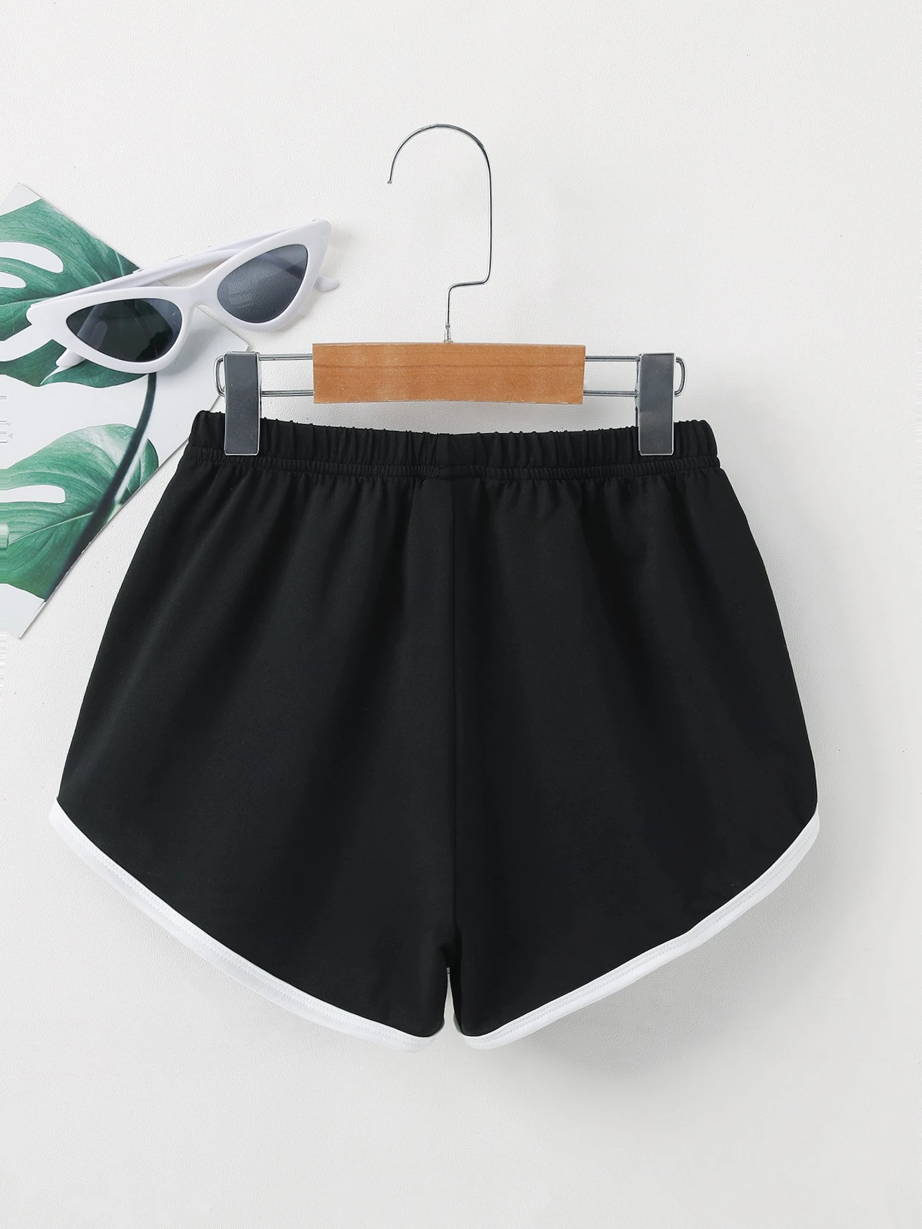 SHEIN Tween Girl Elastic Waist Contrast Binding Shorts | SHEIN USA
