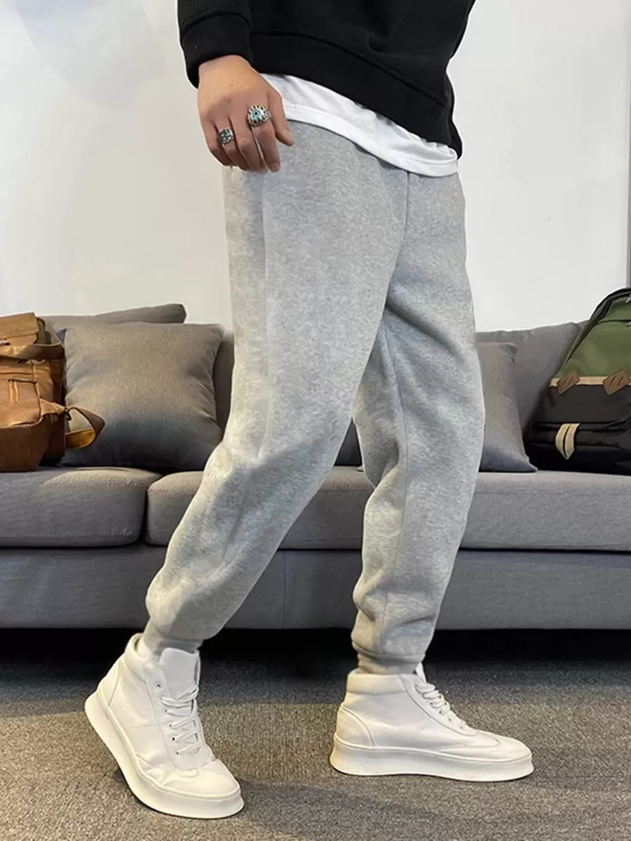 Manfinity Hypemode Men Solid Slant Pocket Sweatpants | SHEIN USA