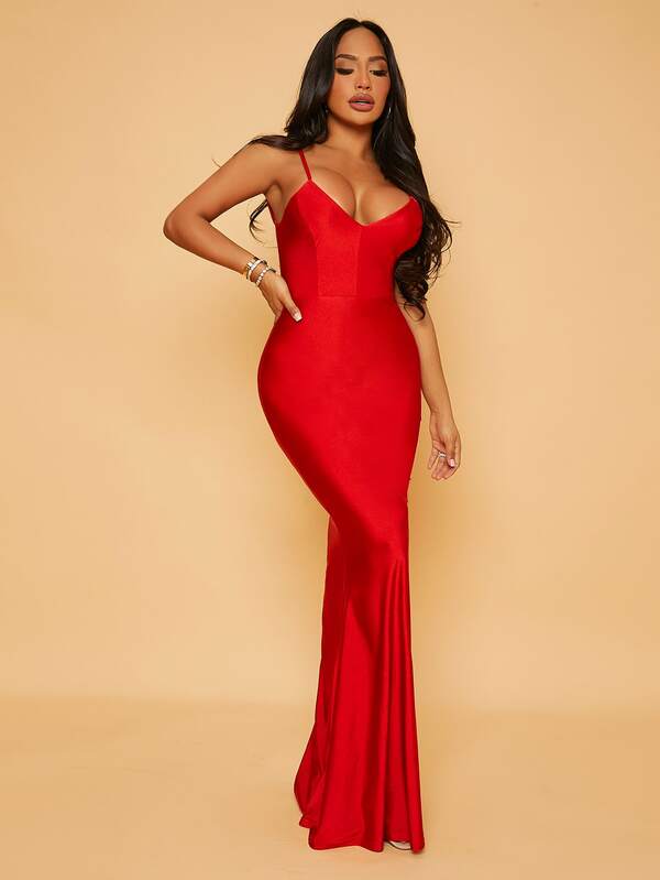 Is That The New Backless Spaghetti Neck Dress ??| ROMWE USA