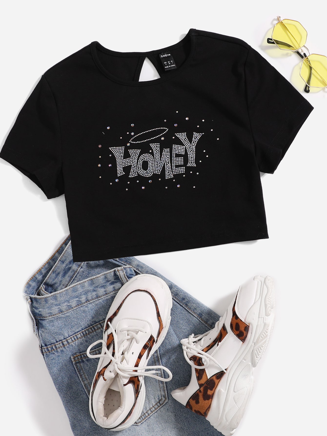 SHEIN Honey Rhinestone Round Neck Tee