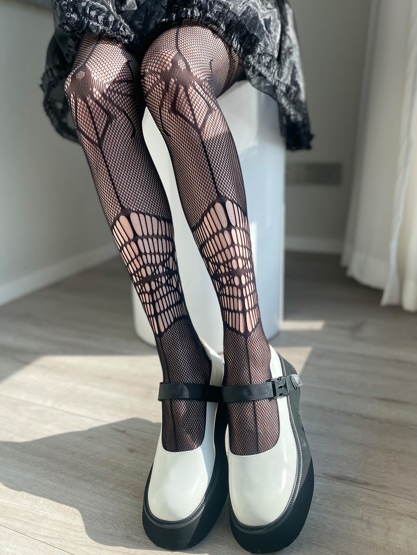 Spider Print Fishnet Tights