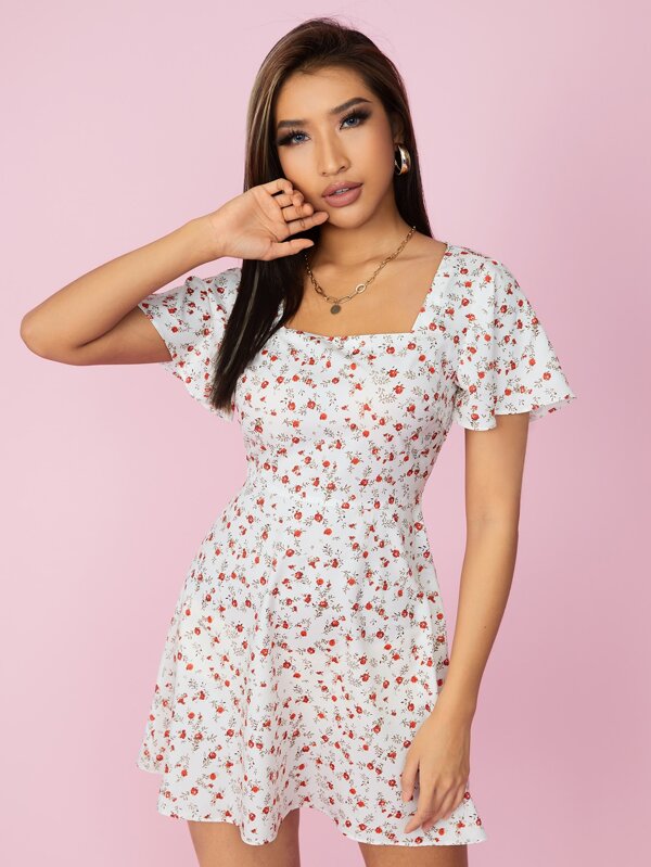 SHEIN PETITE Ditsy Floral Butterfly Sleeve Dress | SHEIN USA