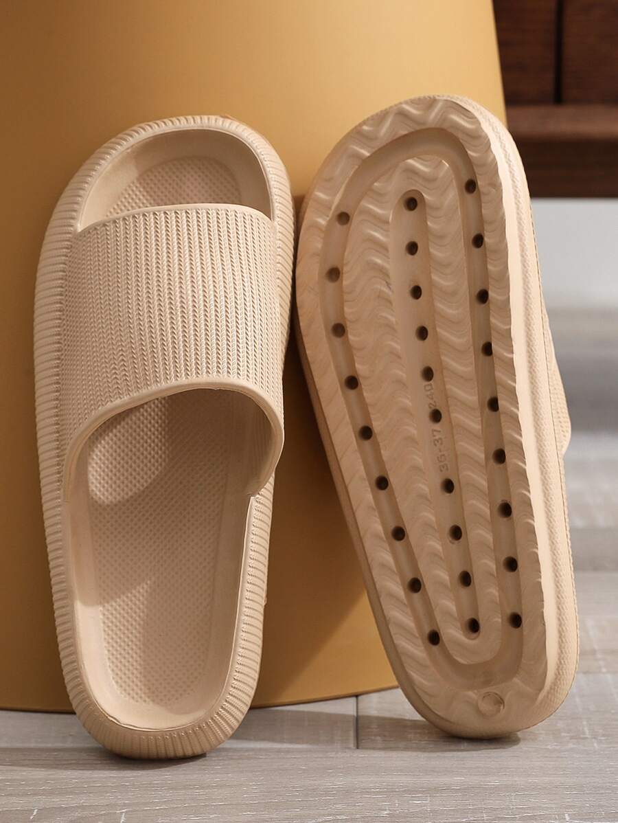 Women's Unisex Plastic Slippers, Wide Design, Minimalist Style | SHEIN UK