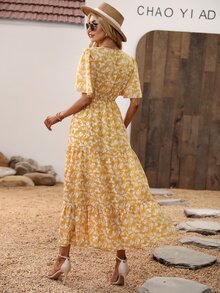 SHEIN VCAY Allover Floral Print Butterfly Sleeve Ruffle Hem Dress | SHEIN USA
