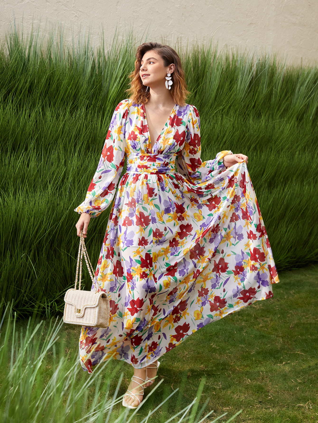 Shein Vcay Vestido Con Estampado Floral De Cuello Profundo De Cintura